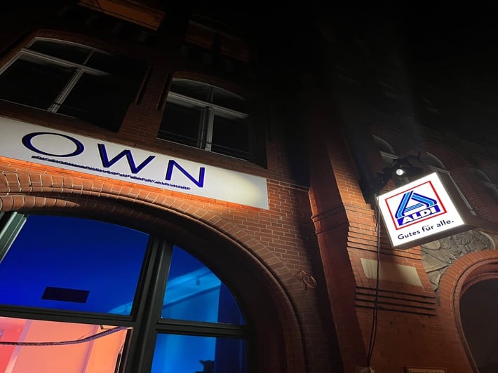Ein Hoch auf die Eigenmarken: ALDI Nords erste Pop-Up-Bar begeistert ...